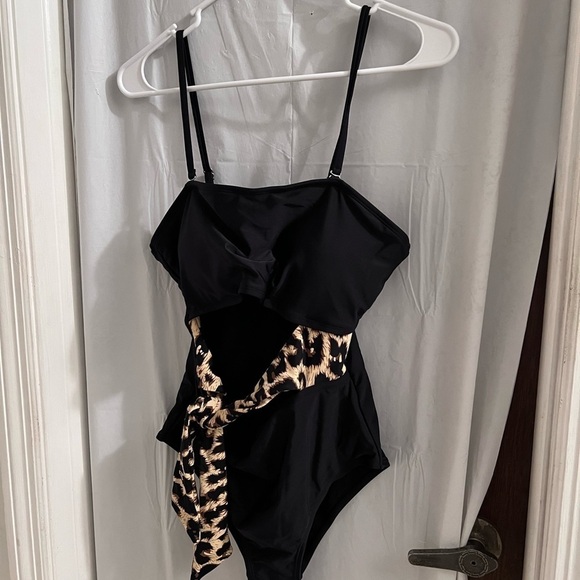 Swim | Black One Piece Bare Midriff Size Lg | Poshmark